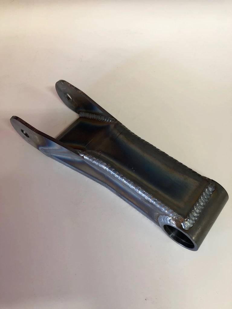 Chevy/GMC 1500 Double Uniball Shackles – JD Fabrication